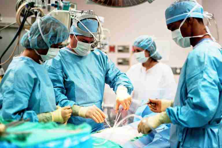 Treating Fibroids - Which Type of Myomectomy is RIGHT for You?